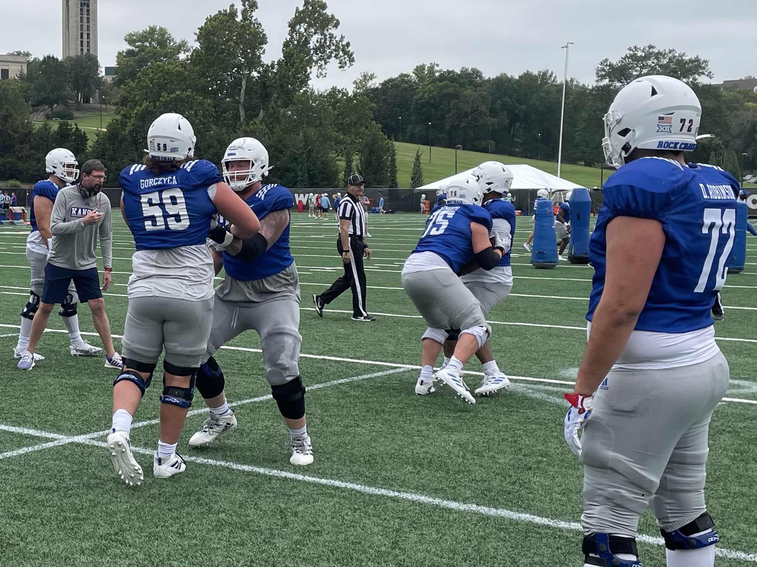 Clements drawing rave reviews early in fall camp; more notes from Day 5 ...